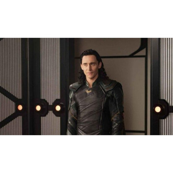Tom Hiddleston Thor Ragnarok Loki | Out Class Jackets